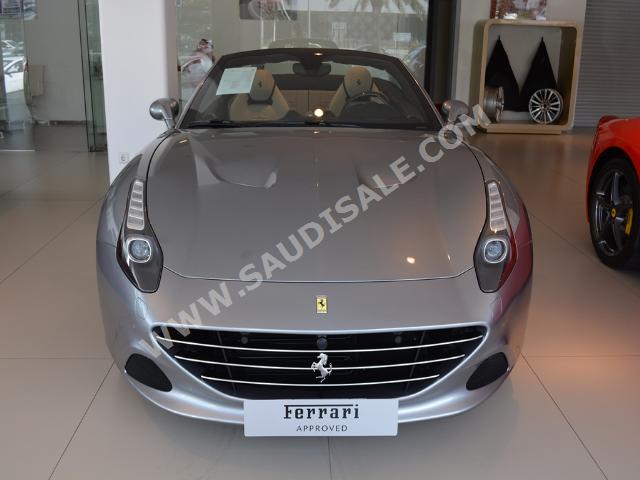 Used 2015 2015 Ferrari California F1 T Light Gray color For Sale ...