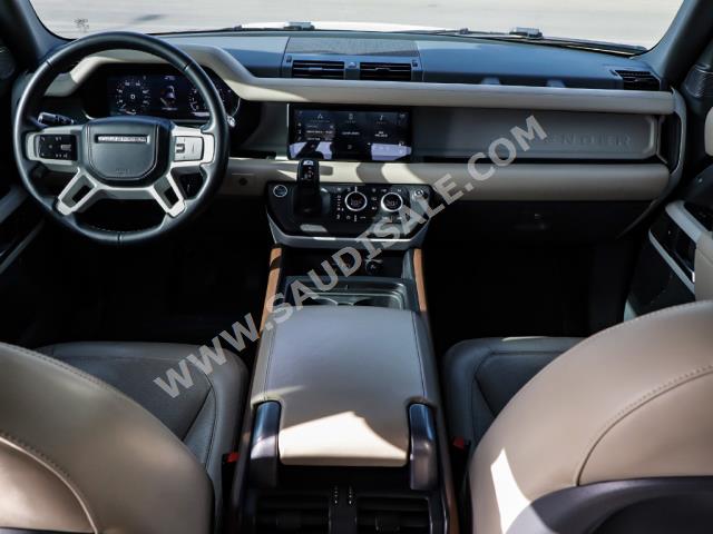 Used 2021 2021 Land Rover Defender HSE Black color For Sale | Saudi ...