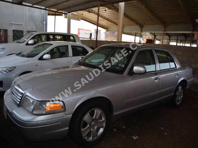 Used 2011 2011 Ford Crown Victoria Silver color For Sale | Saudi Sale ...