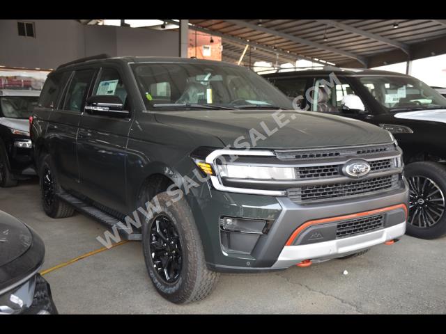 New 2022 Ford Expedition Dark Green color For Sale | Saudi Sale سعودي سيل