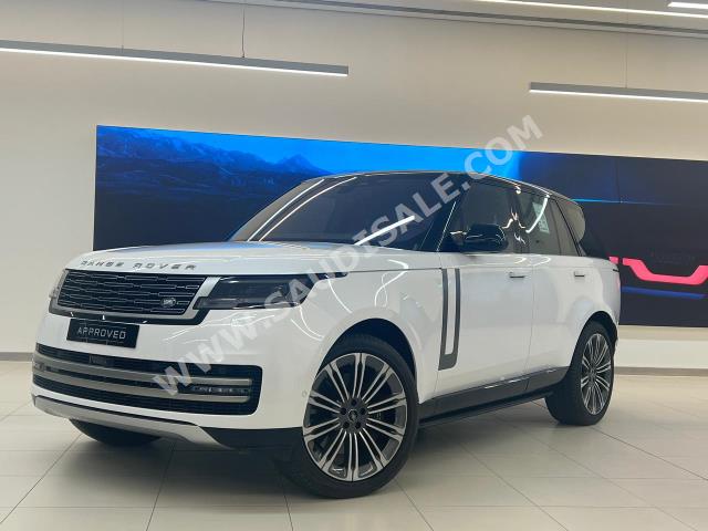 Used 2023 2023 Land Rover Range Rover HSE White color For Sale | Saudi ...