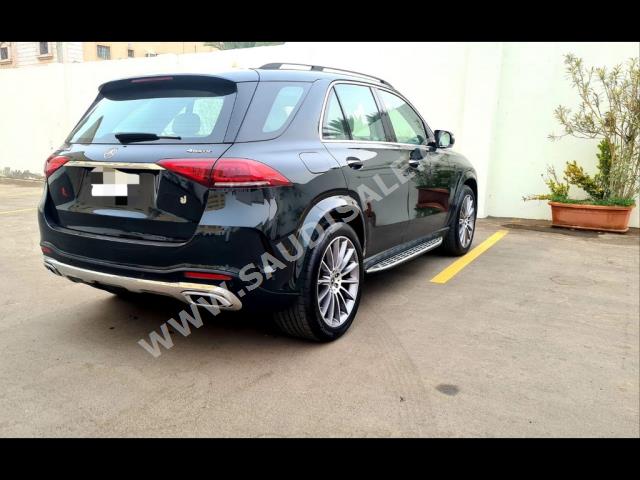 Used 2022 2022 Mercedes-Benz GLE 450 AMG Dark Green color For Sale ...