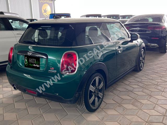 Used 2020 2020 Mini Cooper Green color For Sale | Saudi Sale سعودي سيل