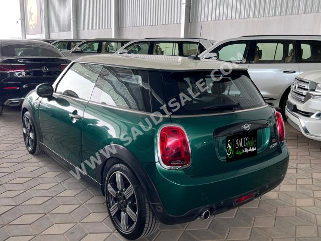 Used 2020 2020 Mini Cooper Green color For Sale | Saudi Sale سعودي سيل