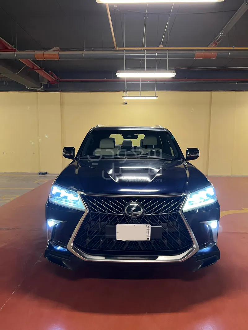 Used 2017 2017 Lexus LX 570 Dark Blue color For Sale | Saudi Sale سعودي سيل