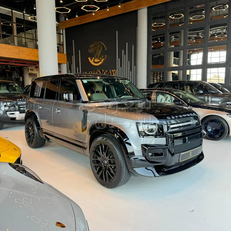 Used 2021 2021 Land Rover Defender SE Light Gray color For Sale | Saudi ...